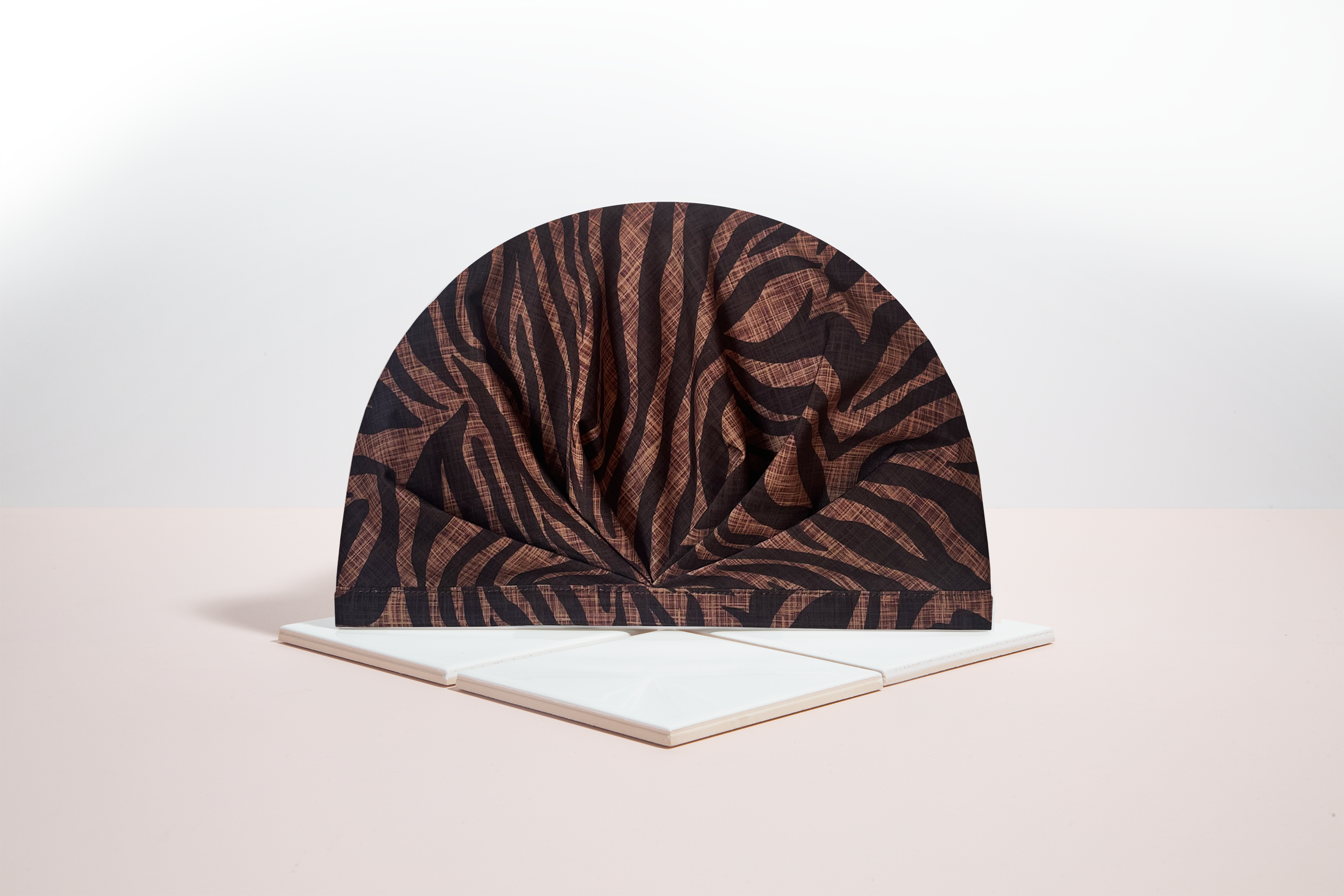 The Bask – Shhhowercap